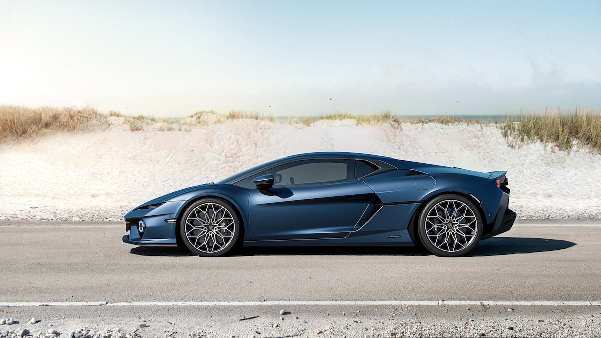 Supercar : avec la Temerario, Lamborghini compte laisser Ferrari dans ...