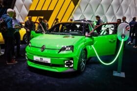 Nouvelle Renault 5 en LLD à 150 €/mois, est-ce un bon plan